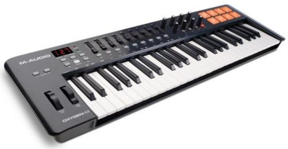 Teclado Controlador M-Audio Oxygen 49 IV 49 Teclas MID Multisom